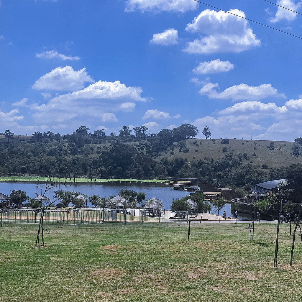 Cradle Moon Lakeside Game Lodge - The Roaming Taster